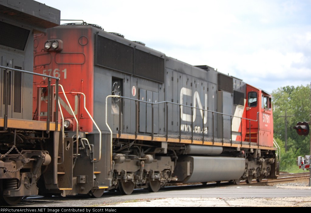 CN 5761